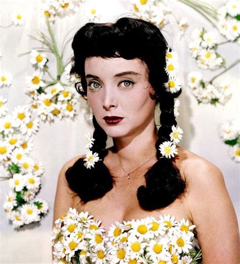 Carolyn Jones La Morticia Addams Suffragettecinema