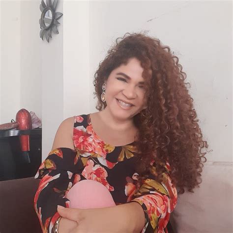 Feliz Cumpleaños A La Personita Mas Hermosa Y Tierna Del Mundo Que Nos