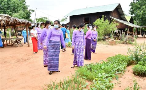 ညောင်ဦးမြို့ တက်သိမ်းရပ်ကွက်အတွင်း ကျန်းမာရေးဦးစီးဌာနနှင့် အမျိုးသမီးရေးရာအဖွဲ့ မိခင်နှင့