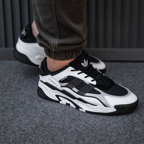 Купить Мужские кроссовки Adidas Oznova Black White в Украине