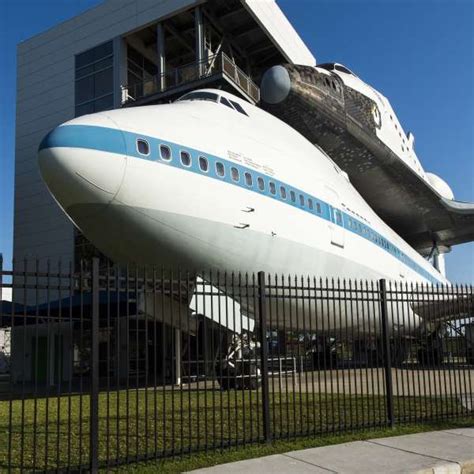 Houston Hotels Things To Do Events Restaurants And Vacation Planning