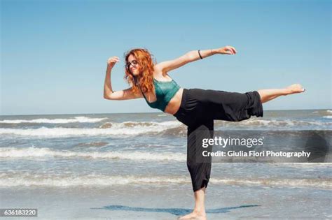 Bra Falling Off Photos And Premium High Res Pictures Getty Images