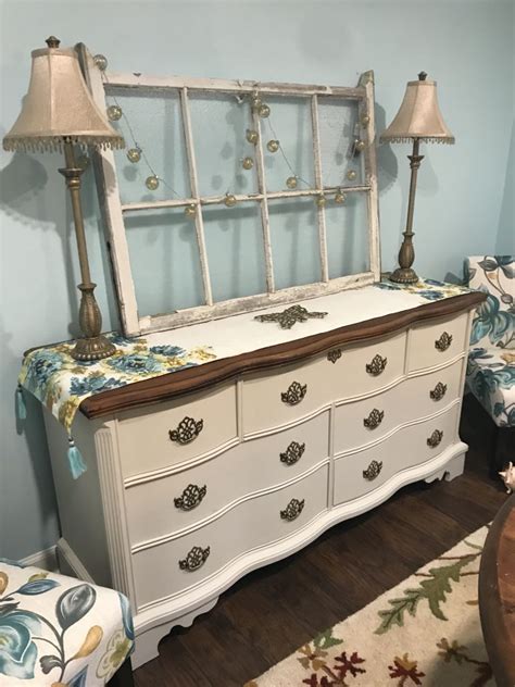 Cherish An Antique Day