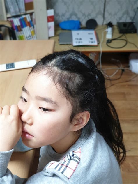 딸아이헤어 귀여운 초등학생 예쁘고 쉽게 머리묶기 평범한 헤어스타일 네이버 블로그