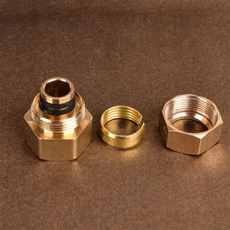 Brass Fittings Equal Socket