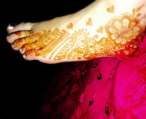 Miley Cyruss Feet Miley Cyruss Feet