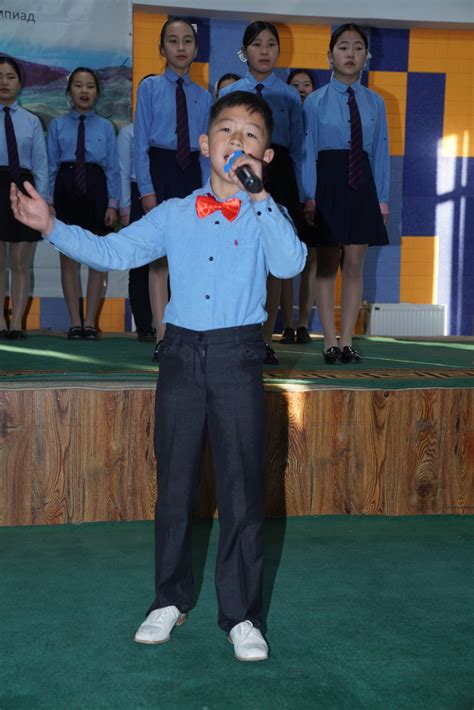 Эрдэнэмандал Сумын Эрдэнэмандал Сумын Түүхт 100 жил