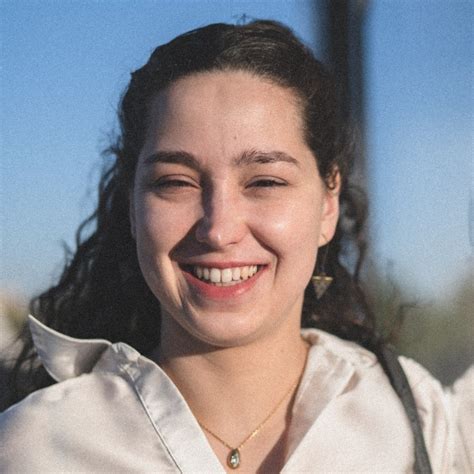 Maëlle Gillet Chargée Détudes Au Cbc Biotec Hospices Civils De