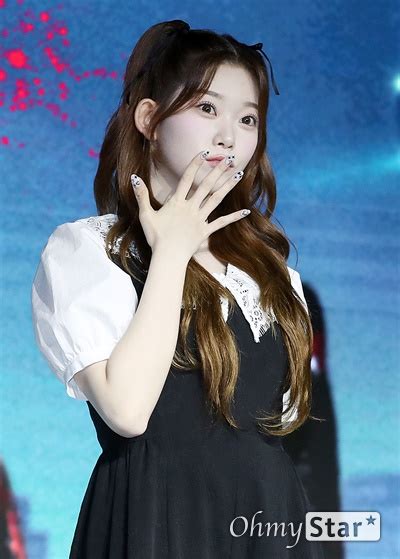 좀비버스 타고 좀비유니버스 오마이포토