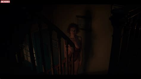 Naked Corinne Valancogne In Marianne