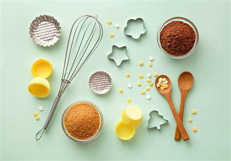 دليل أساسي لاختيار أدوات الخبز المناسبة لكل خباز Cake Craft Uae