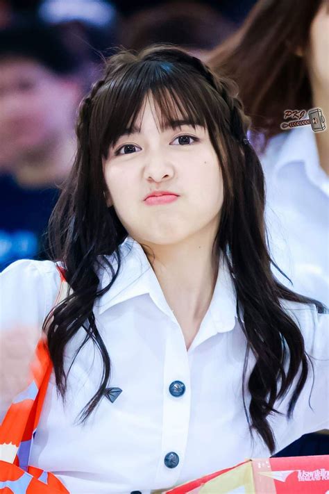 งอนแล่ว นักแสดงหญิง ตัวสล็อต นางฟ้า