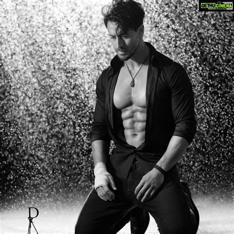 Collection Of Amazing Tiger Shroff Hd Images Over 999 Images In Full 4k