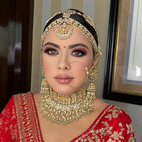 Indian Bridal Makeup Ideas And Look For Every Bride Indian Bridal Makeup Bridal Jewellery