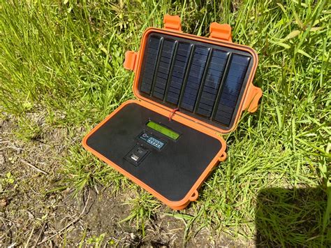 چگونه یک کیت شارژ پنل خورشیدی برای شارژ گوشی موبایل خود بسازیم؟ برق افزار