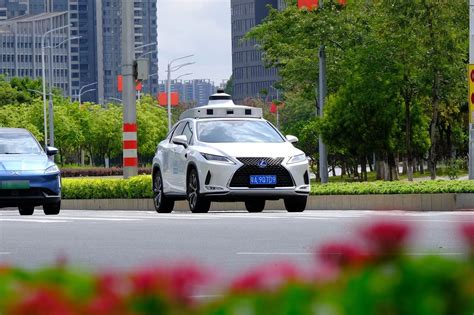 深圳自动驾驶法规即将实施，robotaxi商业化再加速，有行业人士却“泼冷水”，咋回事？凤凰网