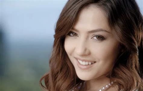 Wallpaper Girl Face Smile Model Cassie Laine For Mobile And Desktop Section