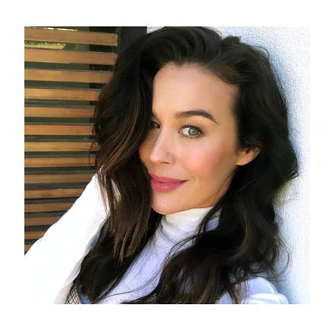 Megan Gale Hot Pics Porn Video Sexy Feet Collection Meet The Hottest Celebrity Leaks X