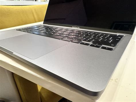 Apple Macbook Pro M1 гр Добрич Автогара • Olx Bg