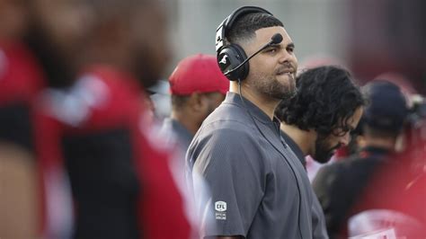 Corey Mace Devient Le Nouvel Entraîneur En Chef Des Roughriders De La