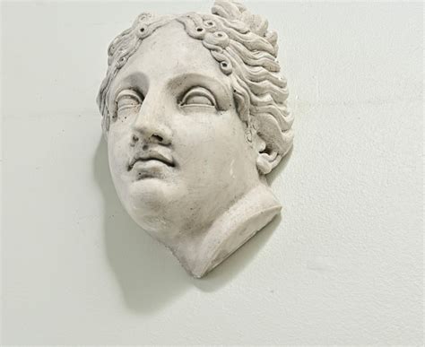 Reproduction Plaster Bust Of Venus De Milo For Sale At 1stdibs