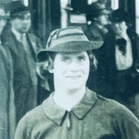 Winifred Ann “winnie” Hopwood 1917 1941 Find A Grave Memorial