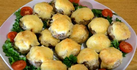 Фаршировані печериці запечені в духовці 6 рецептів з покроковими фото