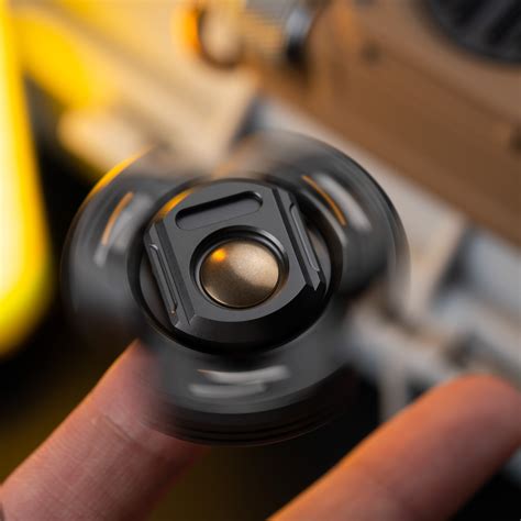 Wanwu Mini Robot Fidget Spinner Fidget Toy Metaedc