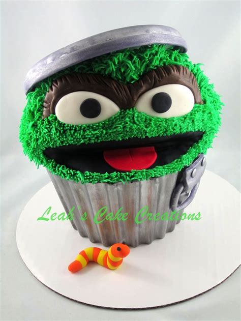 Oscar The Grouch Giant Cupcake Giant Cupcakes Giant Cupcake Cakes
