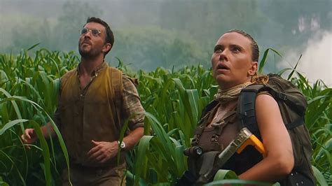 Jonathan Bailey Scarlett Johansson Star In Jurassic World Rebirth