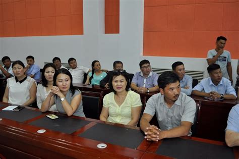 Монгол Улсын шинэ харцага Ш Мөнгөнбаатар нутагтаа ирлээ