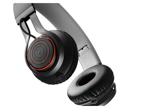 Jabra sluchátka Vox Revo a Revo Wireless rmol cz