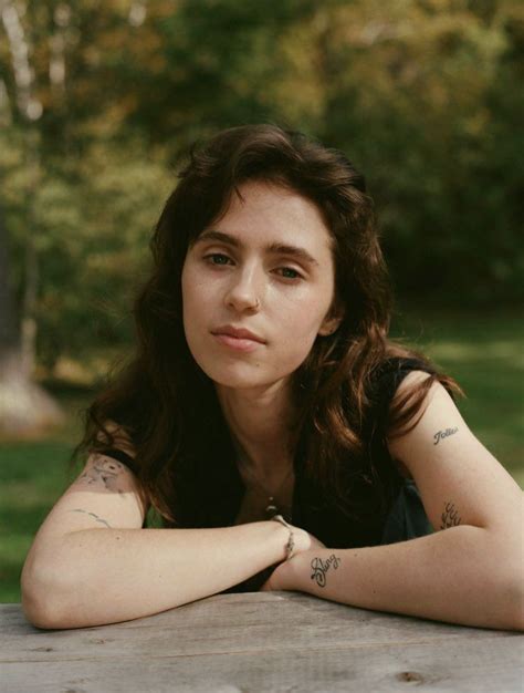 Clairo Miss Claire Claire Pretty People