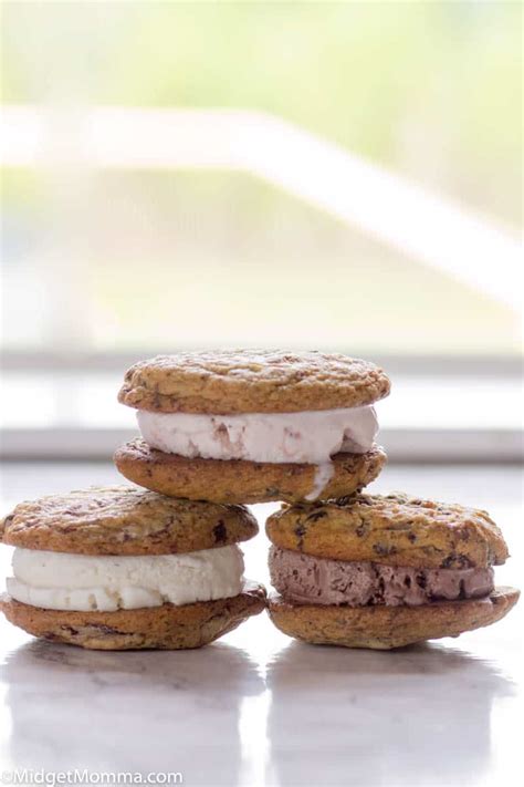 Chocolate Chip Cookie Ice Cream Sandwiches • Midgetmomma