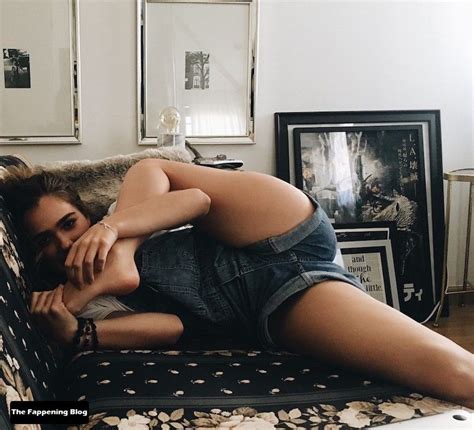 Haley Lu Richardson Sexy Collection 23 Photos Videos Thefappening