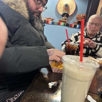 Mr Burritos Updated March 2026 37 Photos And 18 Reviews 2631 W Main