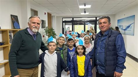 Dita Botërore E Ujit Hidrodrini Me Aktivitete Vetëdijesuese Për Rëndësinë Dhe Përdorimin