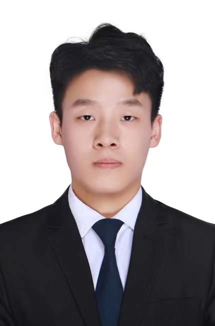张伟强 2022级硕士 材料创新设计中心