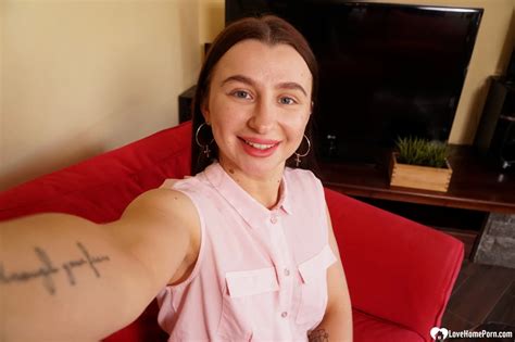 Cute Brunette Shows Off Her Petite Curves Nude Pics Xhamster