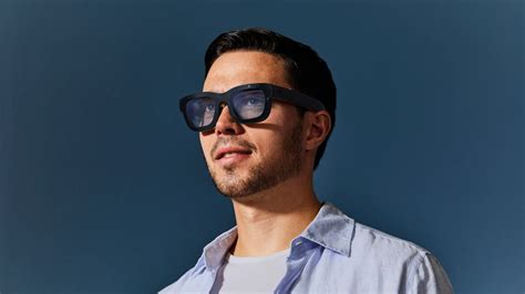 Metas Prototype Ar Glasses Have Remarkable Field Of View