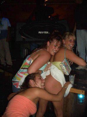 Licking Her Booty Porn Pic