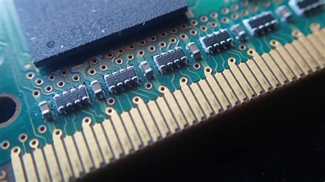 Arbeitsspeicher Samsungs Ddr5 Chips Sollen 1 Tbyte Ram Module