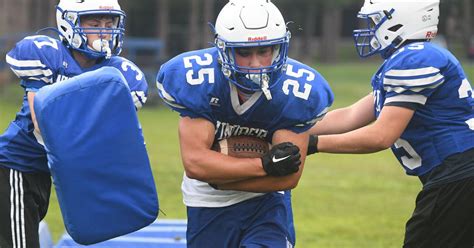 Male Spotlight Athlete Of The Week Luke Hostetler Sports