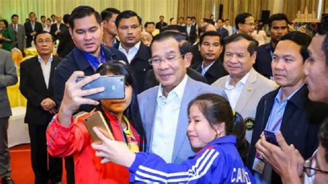 បើគ្មានការប្រែប្រួលទៀតទេ សម្តេច ហ៊ុន សែន នឹង ជួប សំណេះសំណាល និង ពិសារ អាហារ ជាមួយ គ្រួសារ