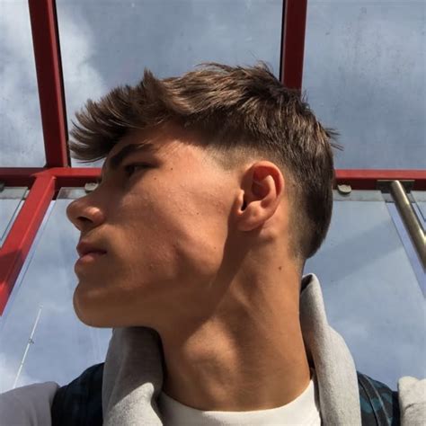 David David Burger • Threads Say More