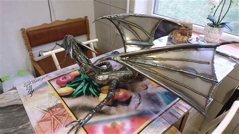 Дракон из металла на днюхю своими кривыми руками Youtube