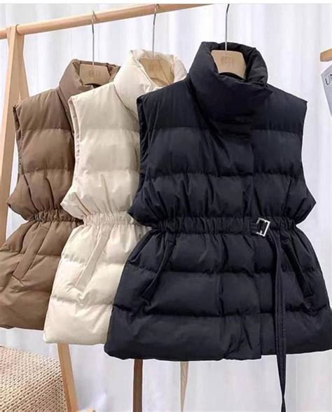 Трендова жилетка на весну плащівка — цена 815 грн в каталоге Жилетки Купить женские вещи по