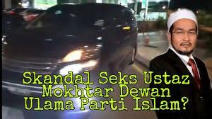 Tukar Tiub Lucu Lucah Adik Beradik