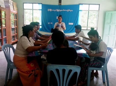 ကျိုင်းလပ်မြို့ရုံး လူထုအခြေပြုဗဟိုဌာန Community Centre ခန်းမ၌ စာအုပ်စာပေ ချစ်မြတ်နိုးသူများ အသင