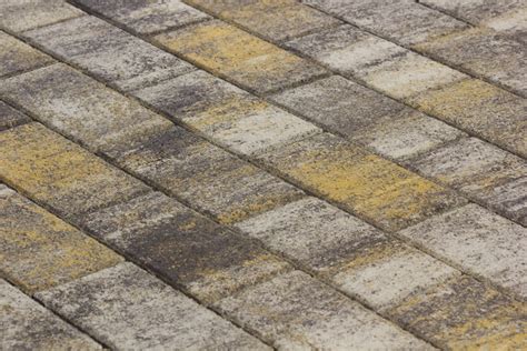 Плитка тротуарная Брусчатка Color Mix 8 купить по цене 1200 ₽ м² форма прямоугольная из трех